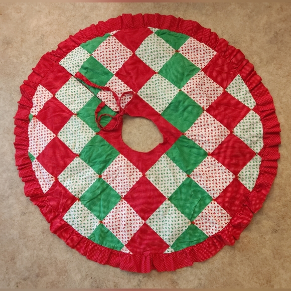 Vintage | Holiday | Vintage Quilted Patchwork Tree Skirt | Poshmark